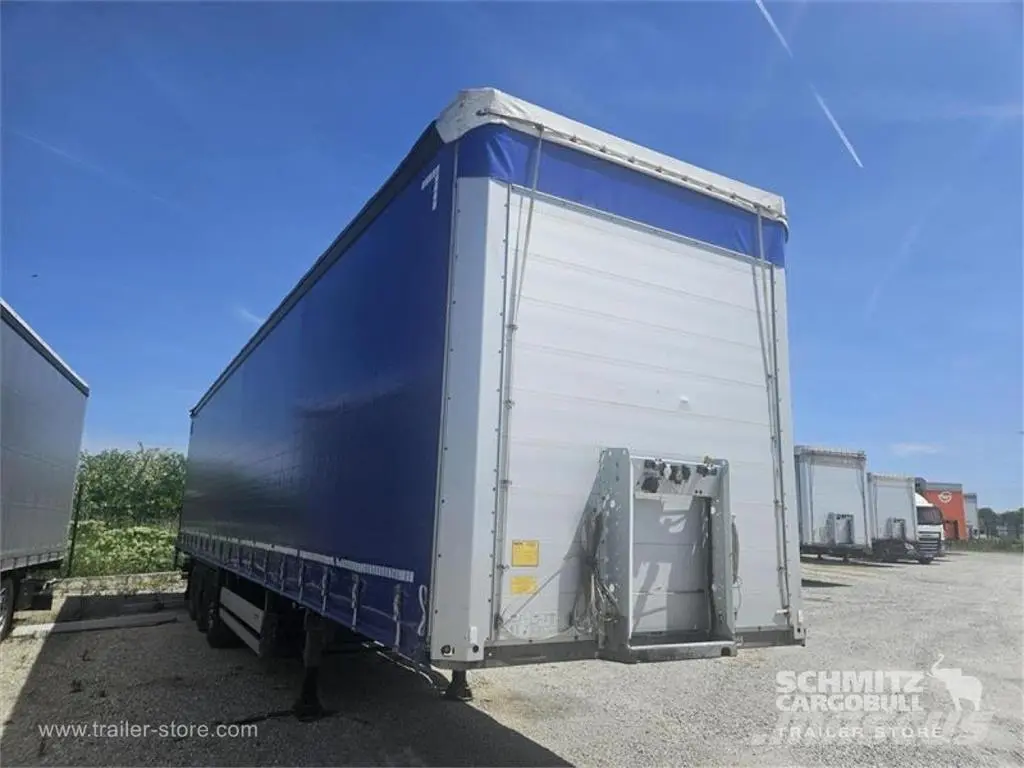 Schmitz Cargobull Curtainsider Standard