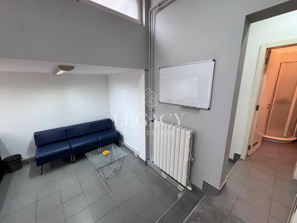 Odlična lokacija, potpuno opremljen, useljiv ID#1248
750 €