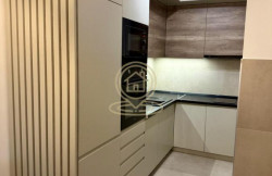Moderan stan od 45m² u luksuznoj zgradi – garaža & smart sistem