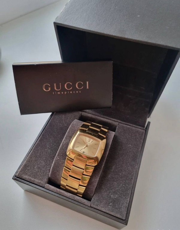 Gucci Timepieces 8500L Watch (2004)