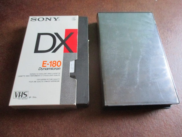 VIDEO kaseta SONY DX E-180 + PVC omot