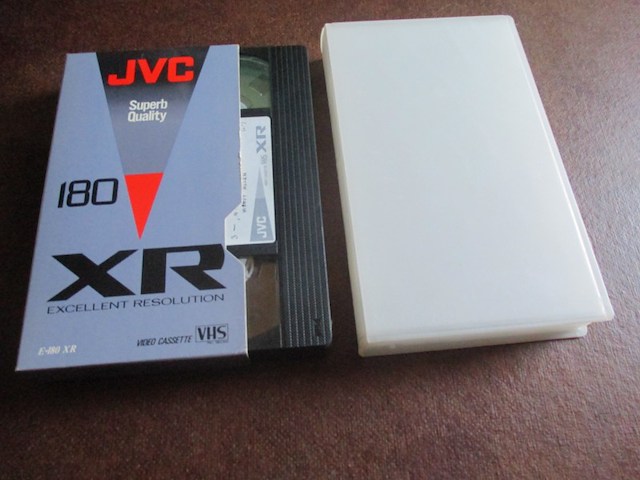 VIDEO kaseta JVC XR E-180 + PVC omot