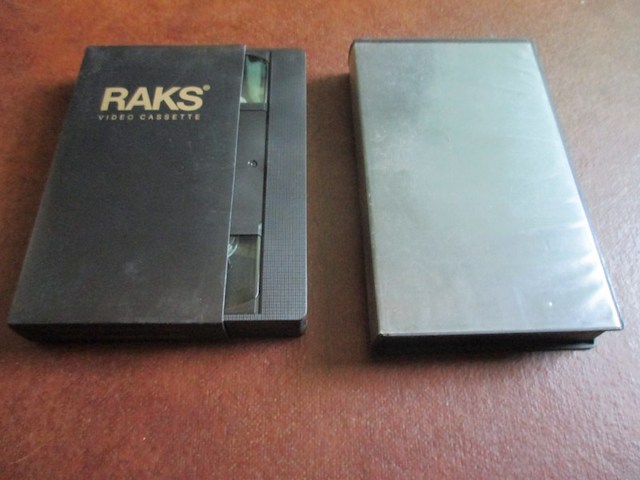 VIDEO kaseta RAKS E-240 + PVC omot