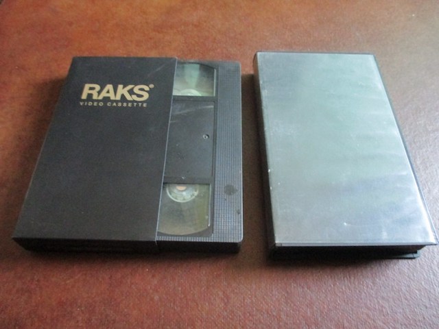 VIDEO kaseta RAKS E-240 + PVC omot