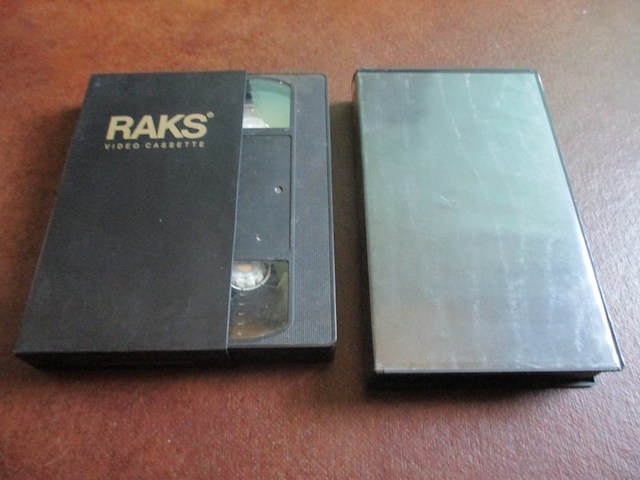 VIDEO kaseta RAKS E-240 + PVC omot