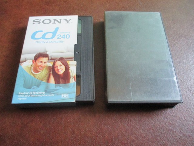 VIDEO kaseta SONY CD E-240 + PVC omot