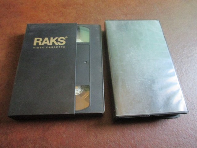 VIDEO kaseta RAKS E-240 + PVC omot