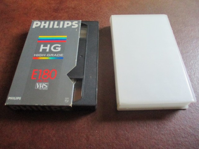 VIDEO kaseta PHILIPS HG E-180 + PVC omot