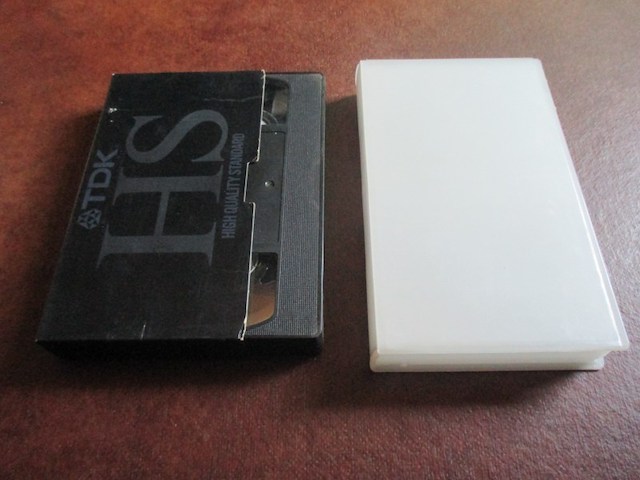 VIDEO kaseta TDK HS E-180 + PVC omot