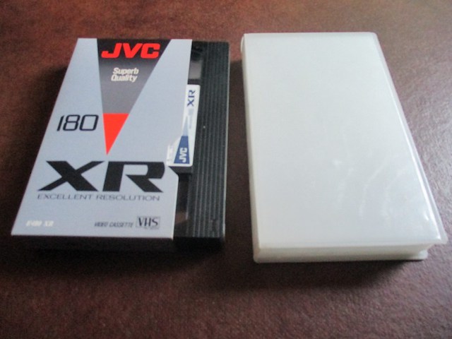 VIDEO kaseta JVC XR E-180 + PVC omot