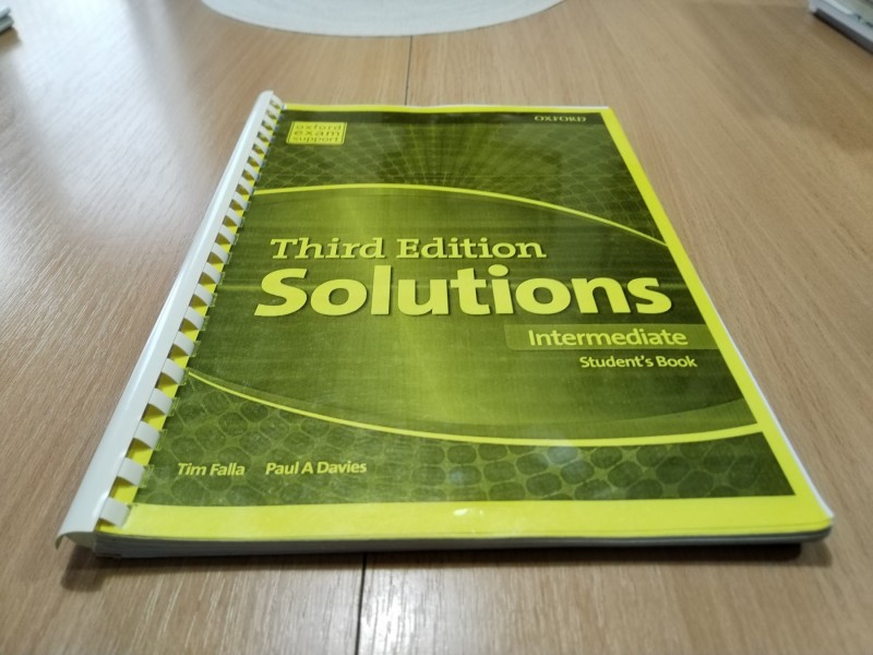 SOLUTIONS (Intermediate) Student*s Book