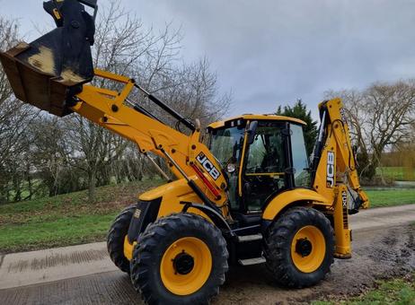 Bager-utovarivač JCB 4CX PRO