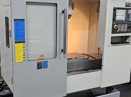 Vertikalni obradni centar XYZ MINI MILL 560 VERTICAL CNC MACHINING CENTRE