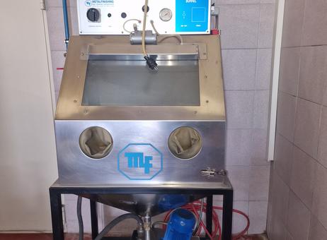 MAŠINA ZA VODNO PESKARENjE METAL FINISHING WBL 001