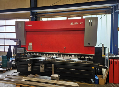 CNC abkant presa Amada HD 2204L NT