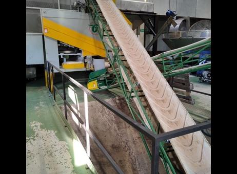 Mašina za rukovanje materijalom TREICO -