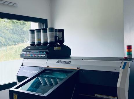 Velikoformatni inkjet crtač MIMAKI UJF 3042 MKII