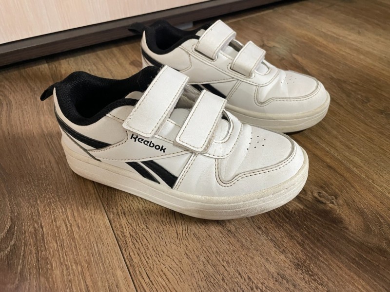 Reeboo patike za decaka br 28