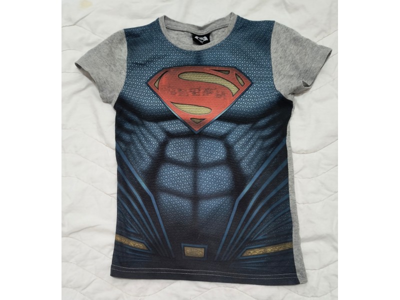 Supermen majica za 7-8 godina