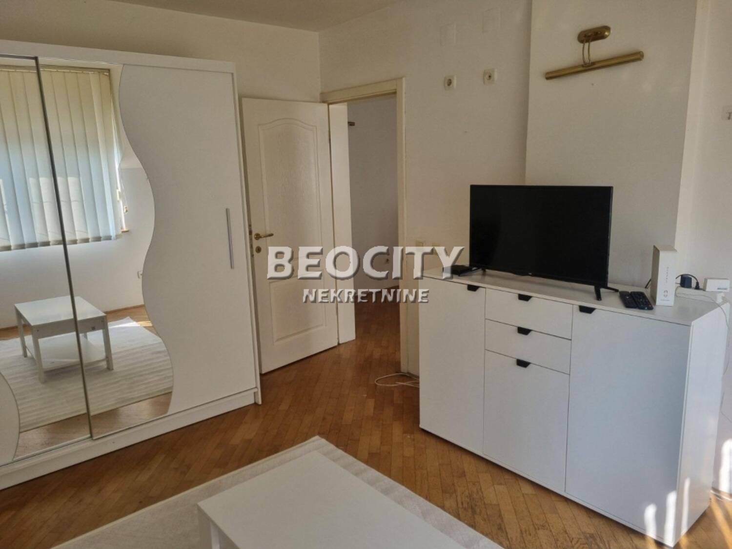 Stan, Beograd - Banovo Brdo | Izdavanje · 130m² · 1.000€