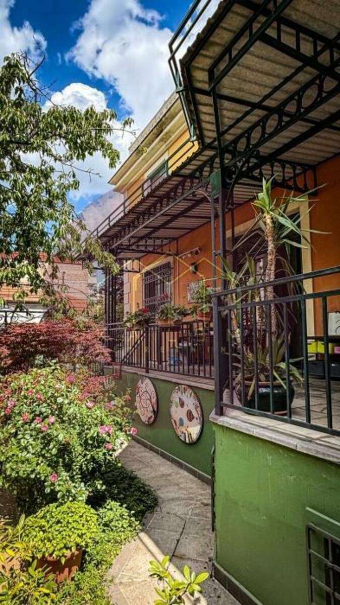Kuća, Beograd – Fon - Bilećka | Prodaja · 377m² · 1.250.000€