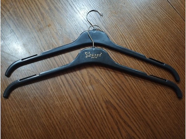 Plastični ofingeri širine 42 cm. 50 kom.