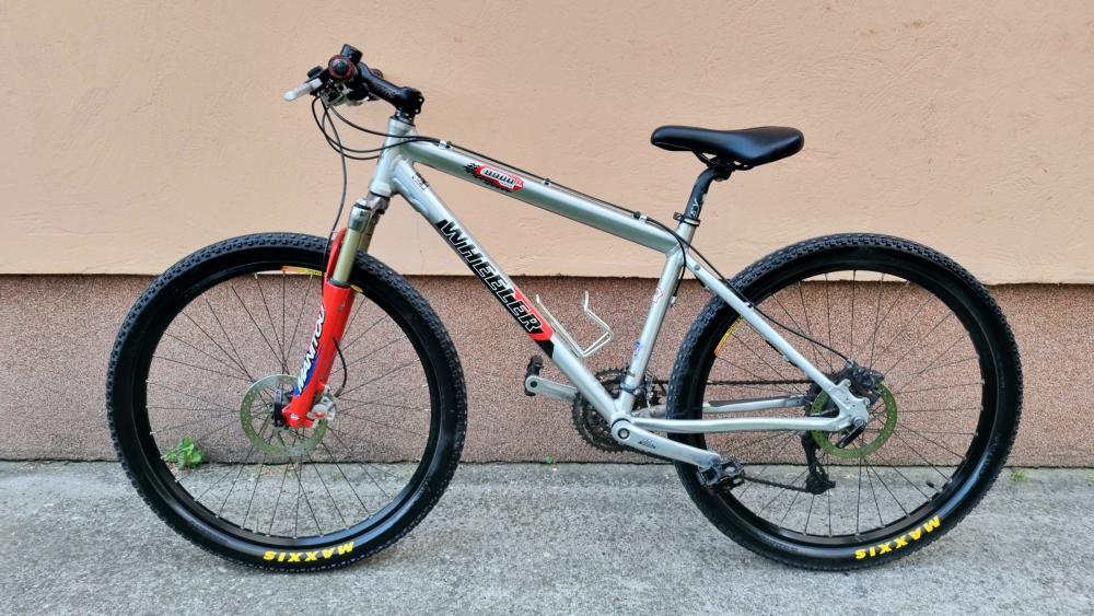 WHEELER 26" DISK hidraul.3x9 XT,Alu ram,extra-Swis