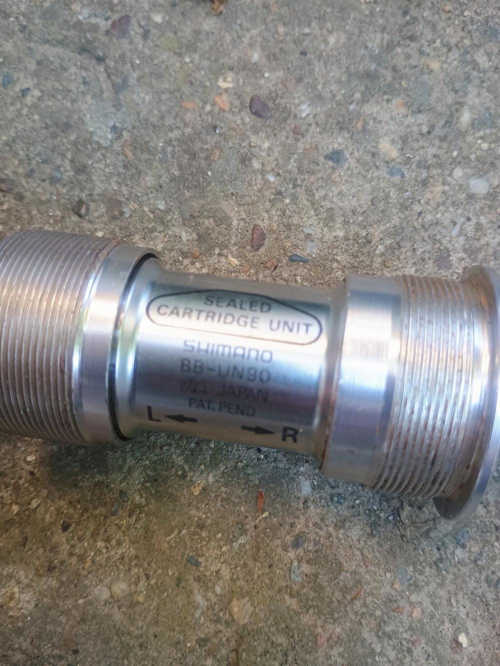 Nova Patrona BB UN90 XTR DURA ACE 113 Engleski