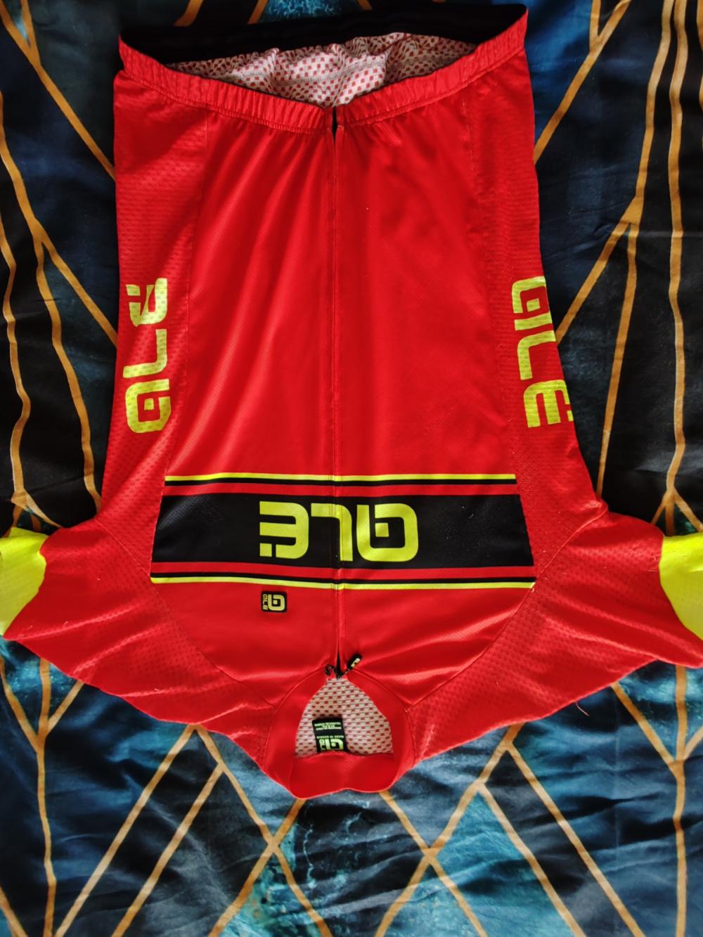 Ale dres