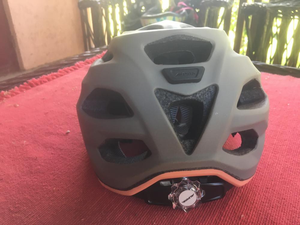 KACIGA ALPINA 51-56 CM