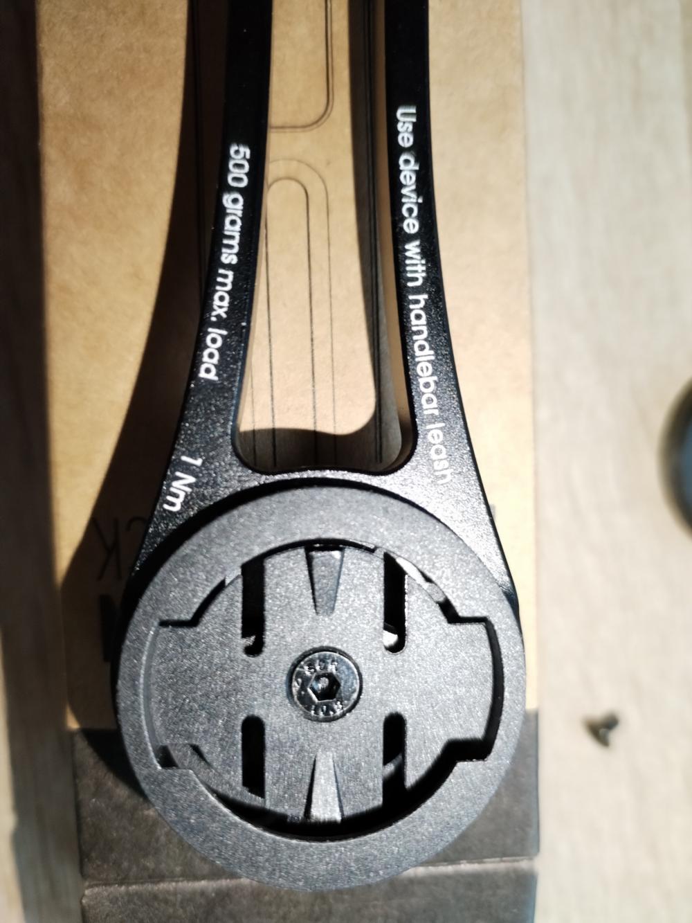 Garmin Cube nosač ispod kormana