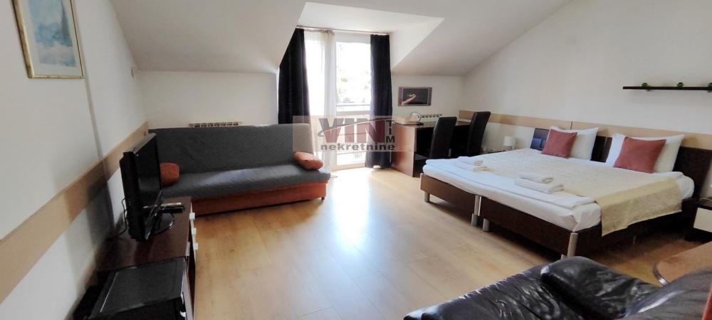 BULEVAR OSLOBODJENJA, Jednosoban stan na prodaju, 33m2, 129.000€
