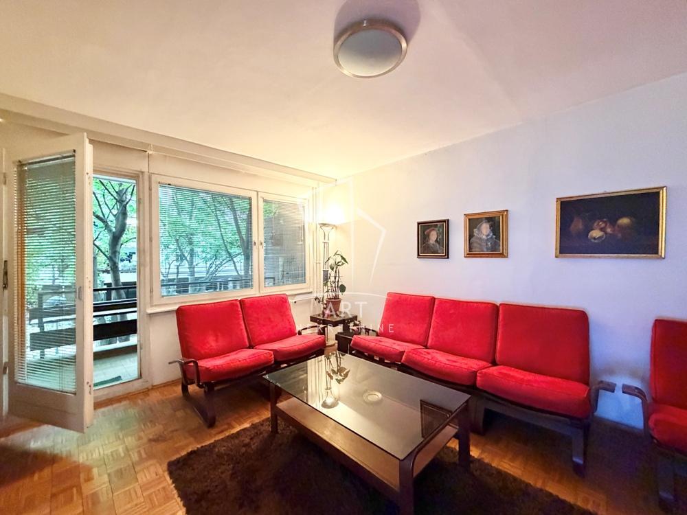 Vladimira Popovića, Troiposoban stan na prodaju, 93m2, 329.000€
