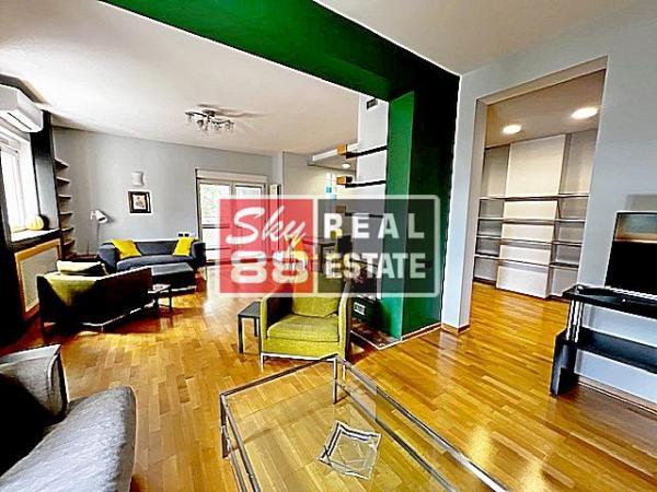 Četvoroiposoban stan za izdavanje, 157m2, 1.850€