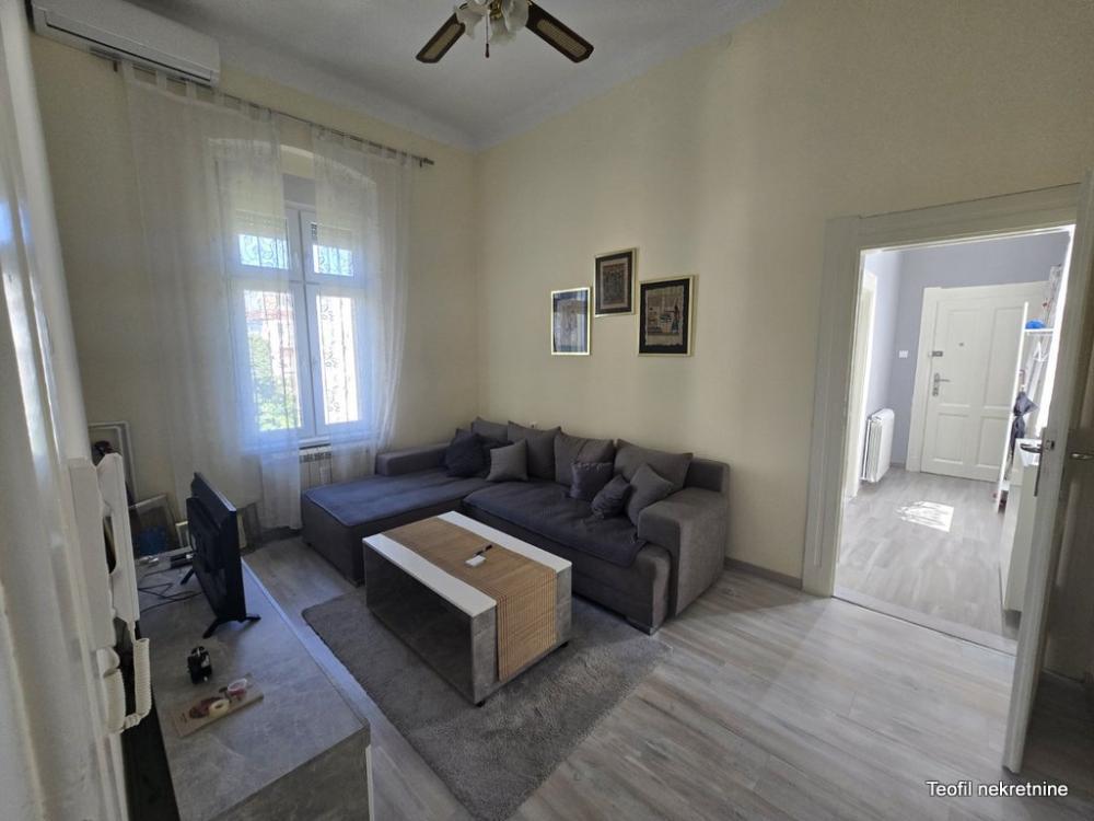 Braće Baruh, Troiposoban stan za izdavanje, 71m2, 1.050€