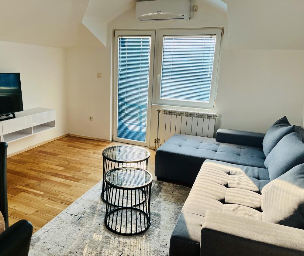Marička, , Jednoiposoban stan za izdavanje, 43m2, 400€