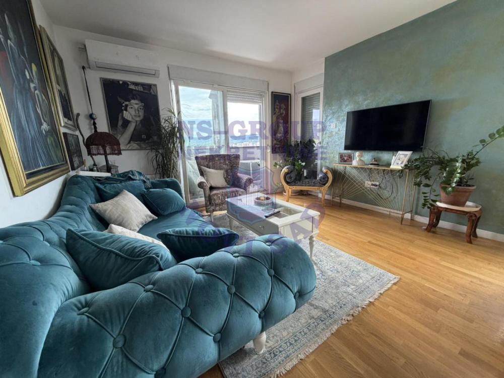 Troiposoban stan na prodaju, 95m2, 224.540€