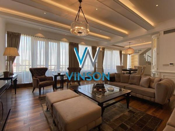 Bulevar oslobođenja, Šestosoban stan za izdavanje, 397m2, 3.900€