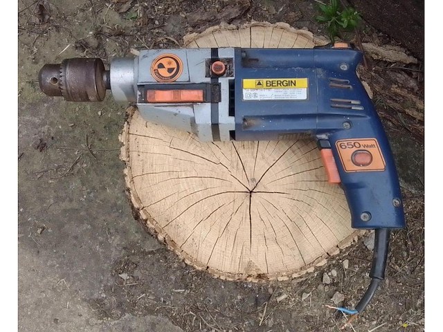 Bergin 650 w bušilica