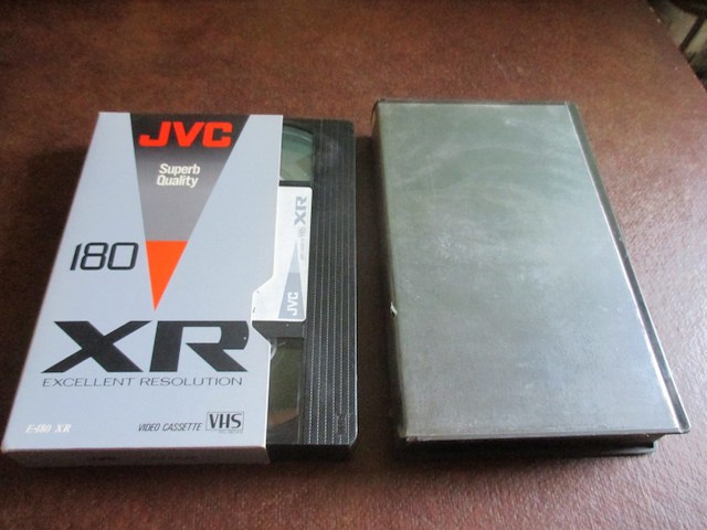 VIDEO kaseta JVC XR E-180 + PVC omot
