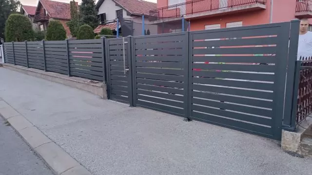 ALUMINIJUMSKE KAPIJE - PROJEKAT 19