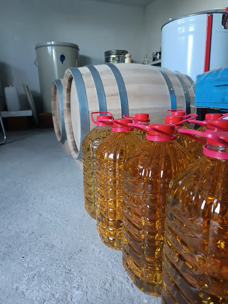 Domaća šljivovica (barik)