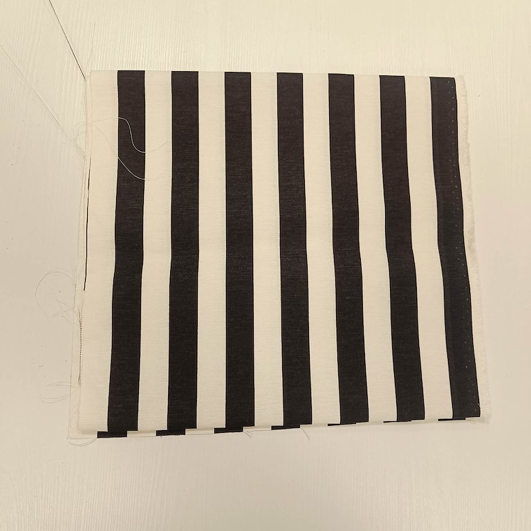 Parče dekor platno crno bele pruge 30×110