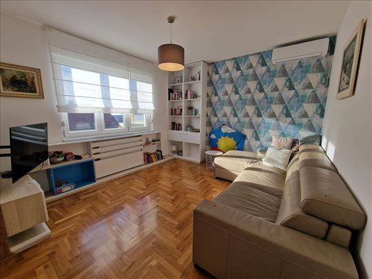 Stan,Novi Sad,Bulevar Evrope,kv: 70.00
