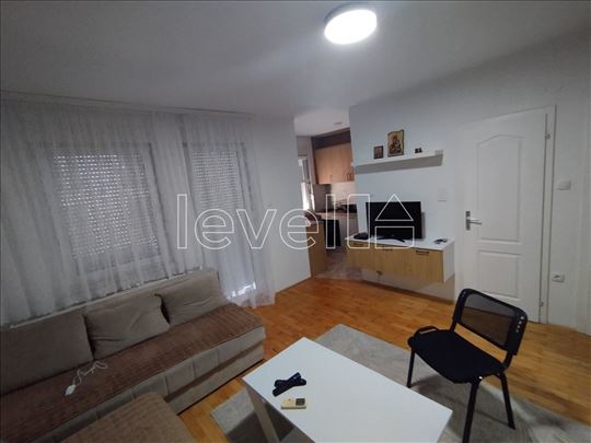 Stan,Novi Sad,Grbavica,kv: 45.00