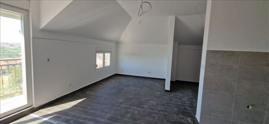 Smederevski put, 3.0, 71m2, odmah useljiv