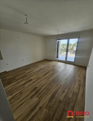 Stan,Novi Sad,Telep,kv: 81.00, ID: 1011805