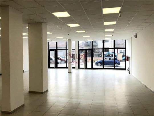 Novi Sad, severni Telep, Odličan nov lokal na atra