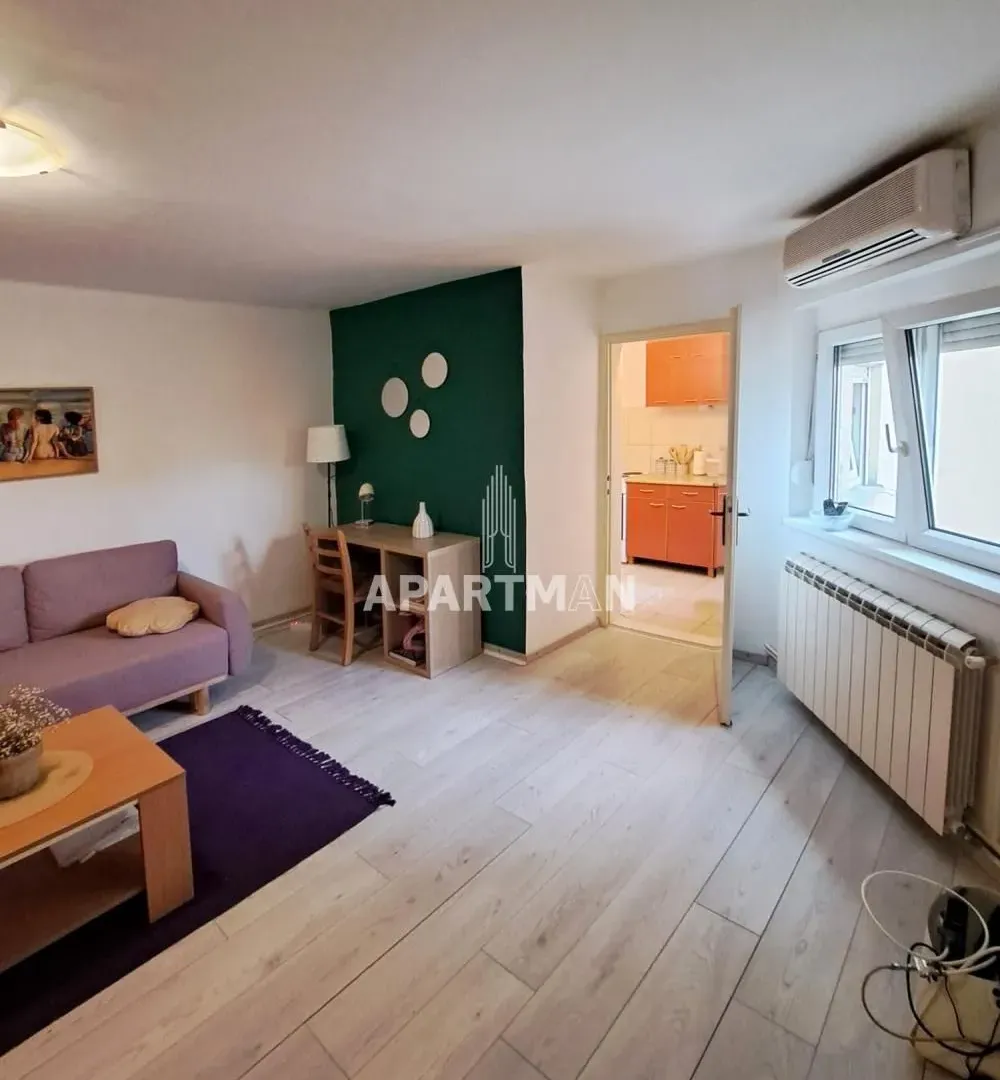 Prodaja, jednosoban stan, 29m², Vračar Hram, Vračar Sve Podlokacije