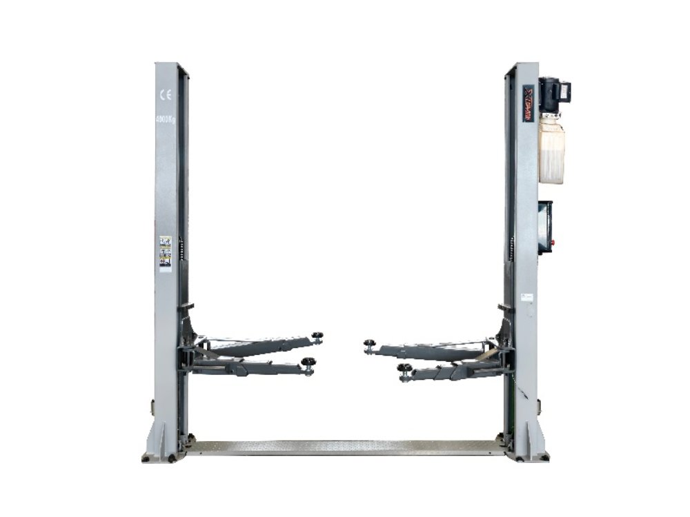Dizalica dvostubna elektro-hidraulična automatska nosivost ( 4t ), 3+2 ruke 550-1105/876-1472 mm, visina navoza 23 mm, max visina dizanja 1.900 mm, ukupna visina dizalice 2.800 mm EXTREME LIFT